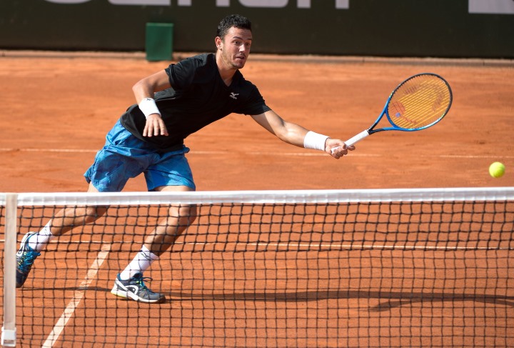 Tenista Gonçalo Oliveira suspenso preventivamente devido a 'positivo ...