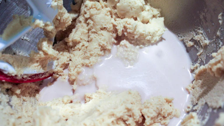 Buttery And Fluffy, These Yeast Rolls Will Be A Heavenly Addition To ...