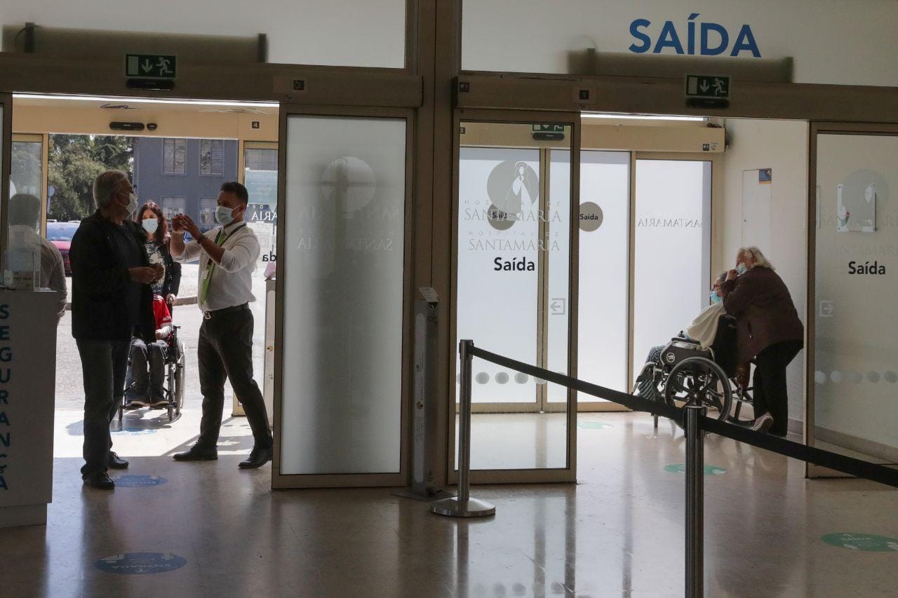 Instituições hospitalares devem garantir acesso atempado a exames médicos