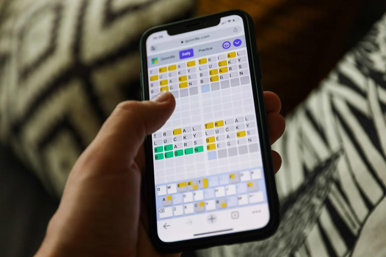 You Should Try These 10 Word Games If You Like Wordle