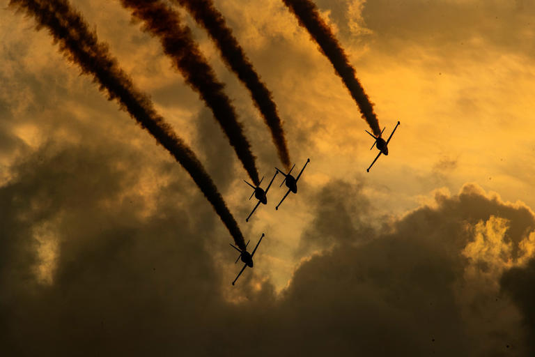 Your guide to the 2025 Sun 'n Fun Expo: Blue Angels, country stars ...