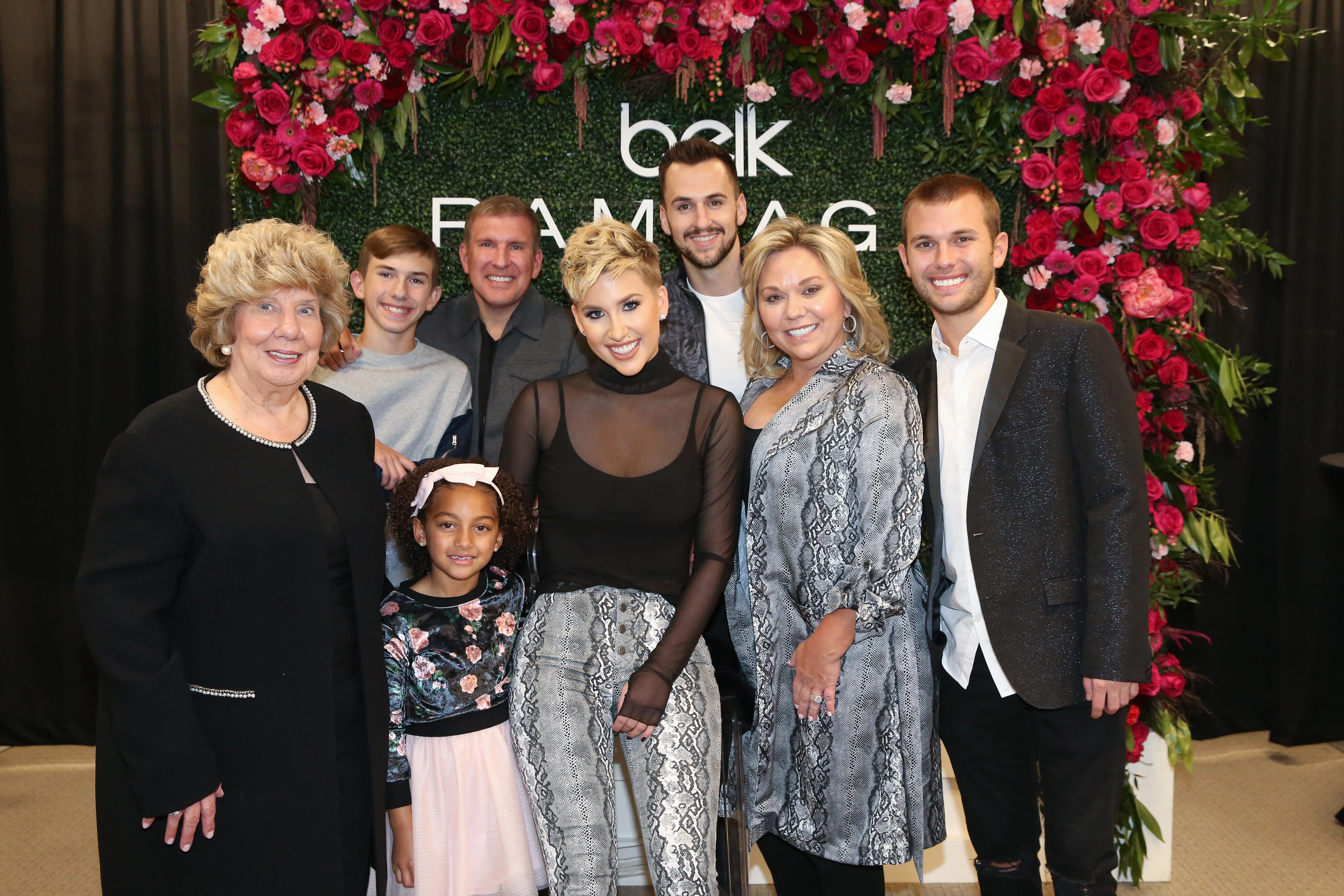 Why did Donald Trump pardon the Chrisleys? How to stream 'Chrisley ...