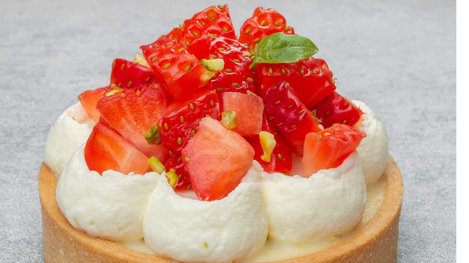 24 stunning little desserts that elevate any tea party