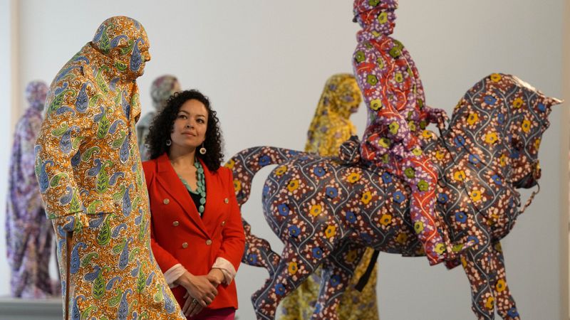 L'artiste Yinka Shonibare tête d'affiche d'une exposition sur l'identité