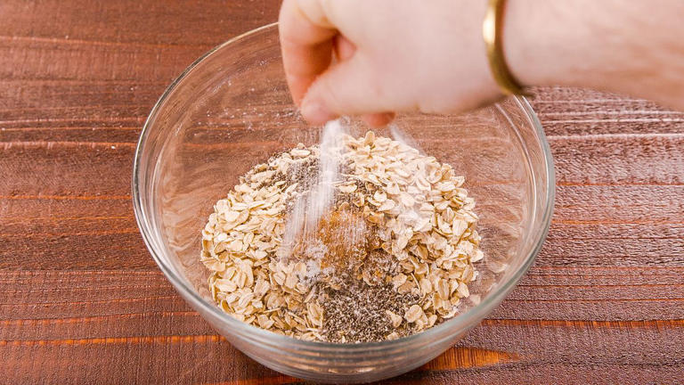 Our favorite overnight oats recipe will simplify your mornings