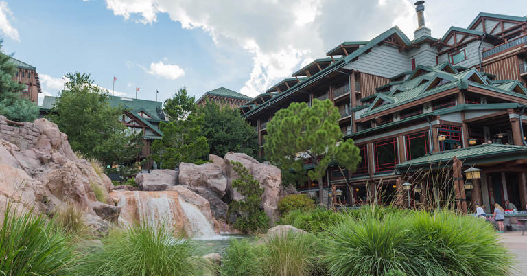 I’ve Stayed at Every Magic Kingdom Resort—Here’s the One I Keep Coming ...