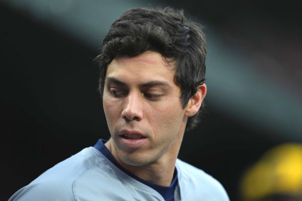 Brewers' Yelich plays for first time since back surgery