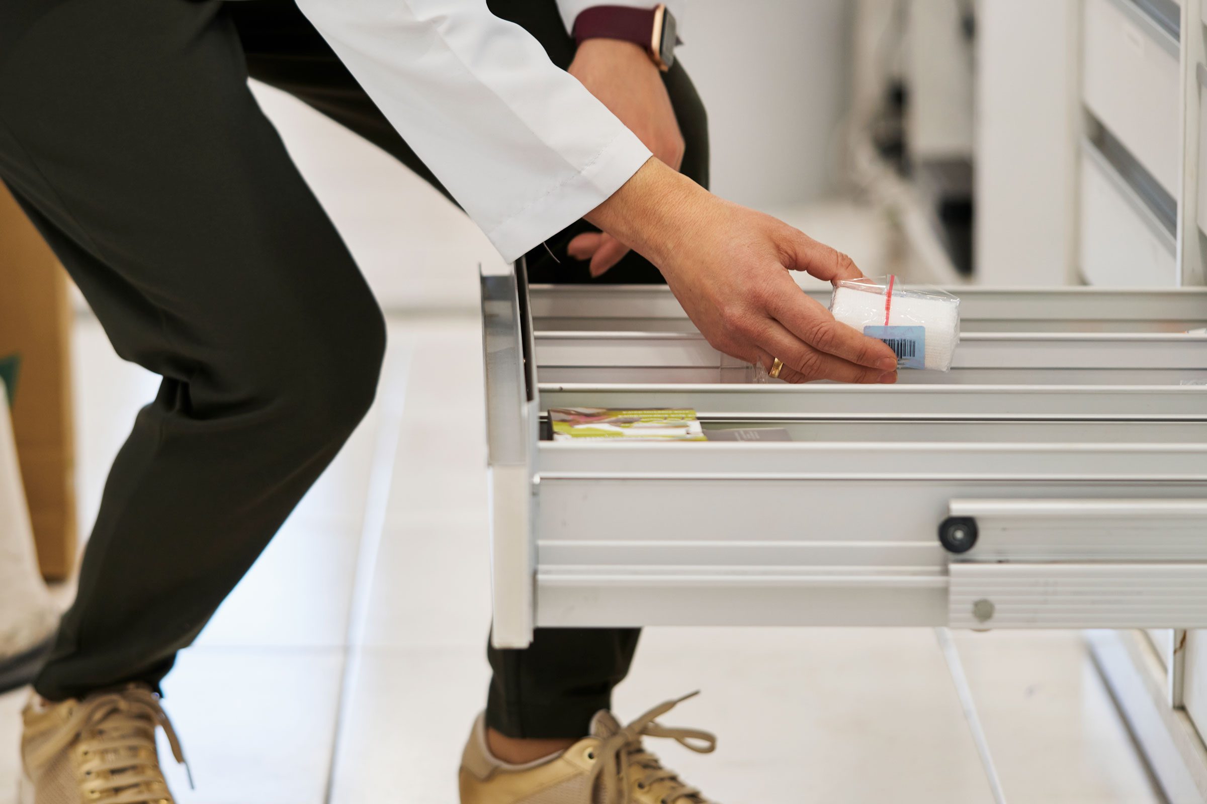 19 Etiquette Mistakes You’re Making at the Doctor’s Office