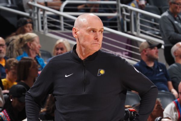 Pacers coach Rick Carlisle defends referee Scott Foster