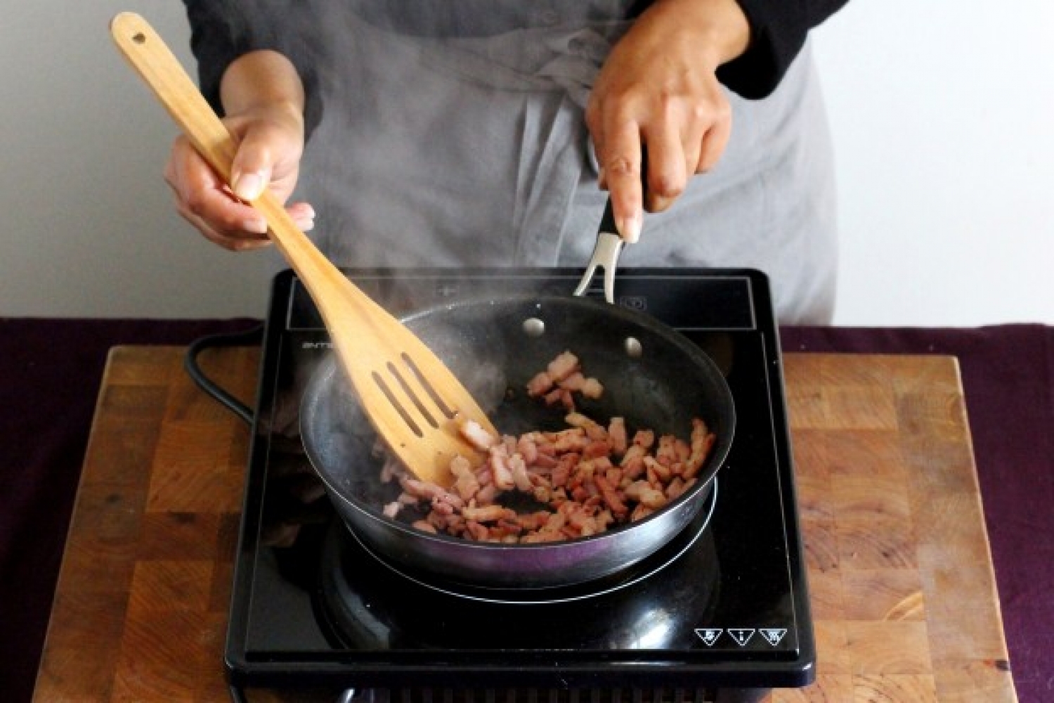 La ricetta tradizionale romana della pasta alla Carbonara