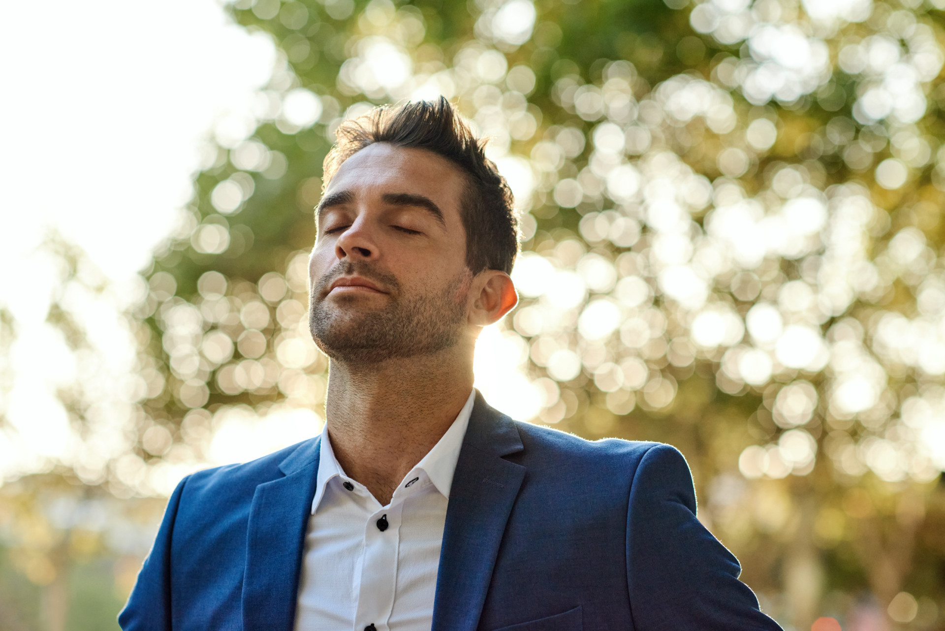 How to practice mindfulness while commuting