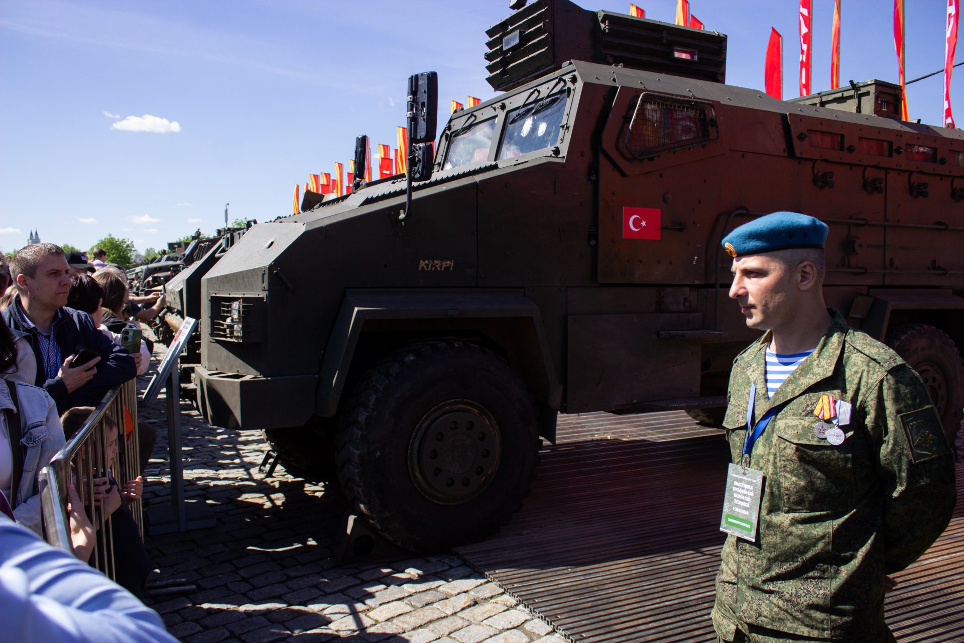 Western weapons on display: a Russian exhibit of equipment it captured ...