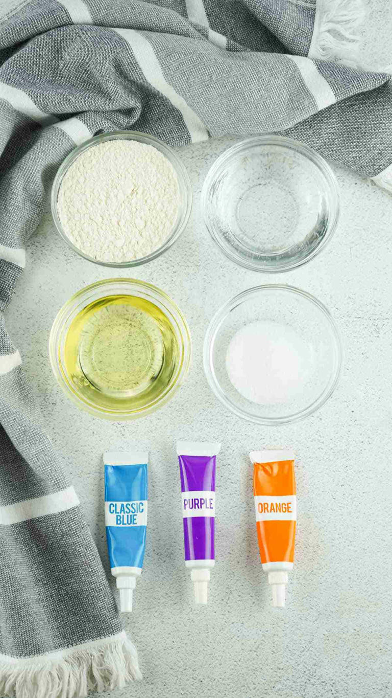 Easy Homemade Playdough Recipe