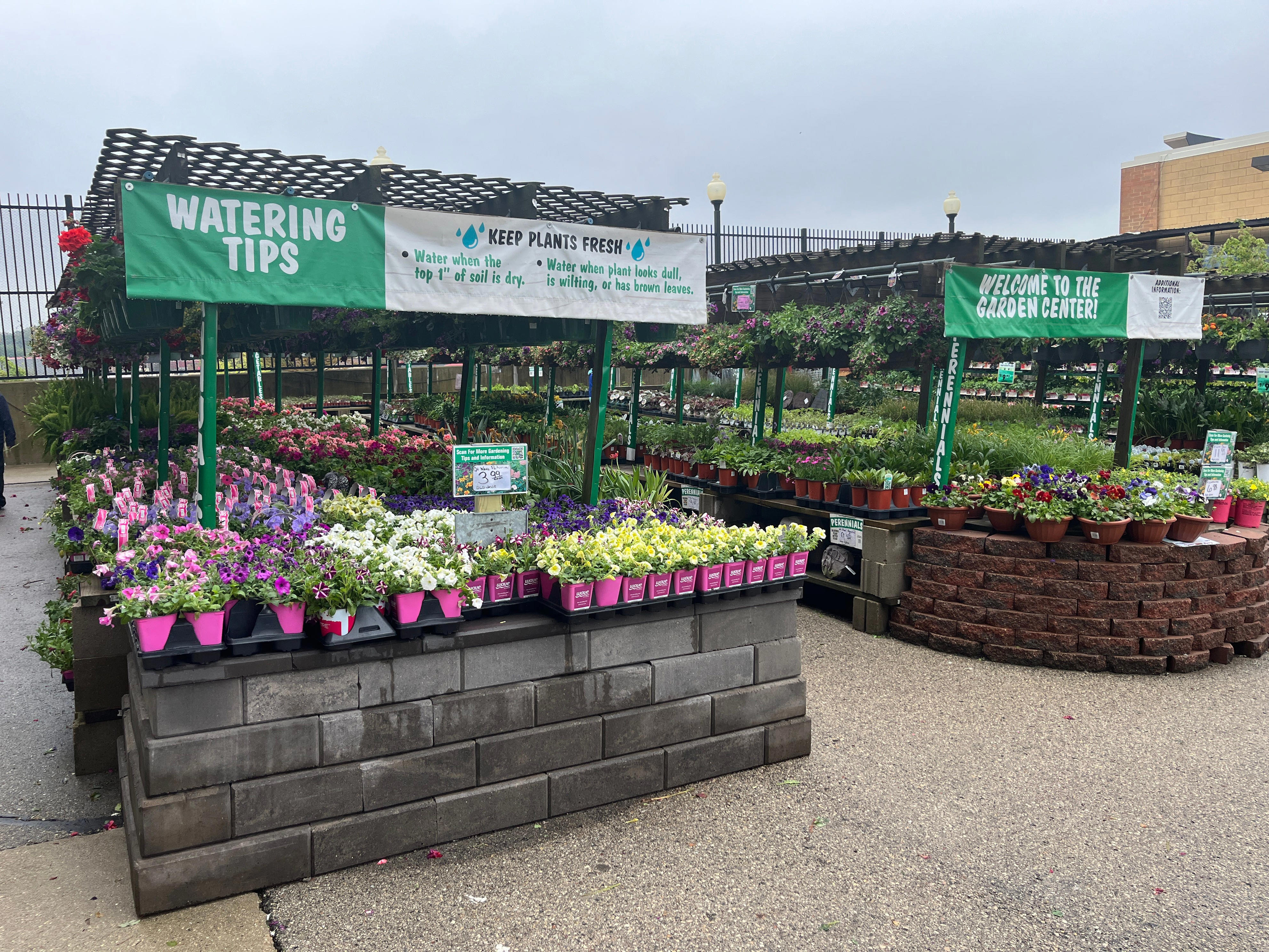 Look inside Menards, the Midwest home-improvement chain owned by ...