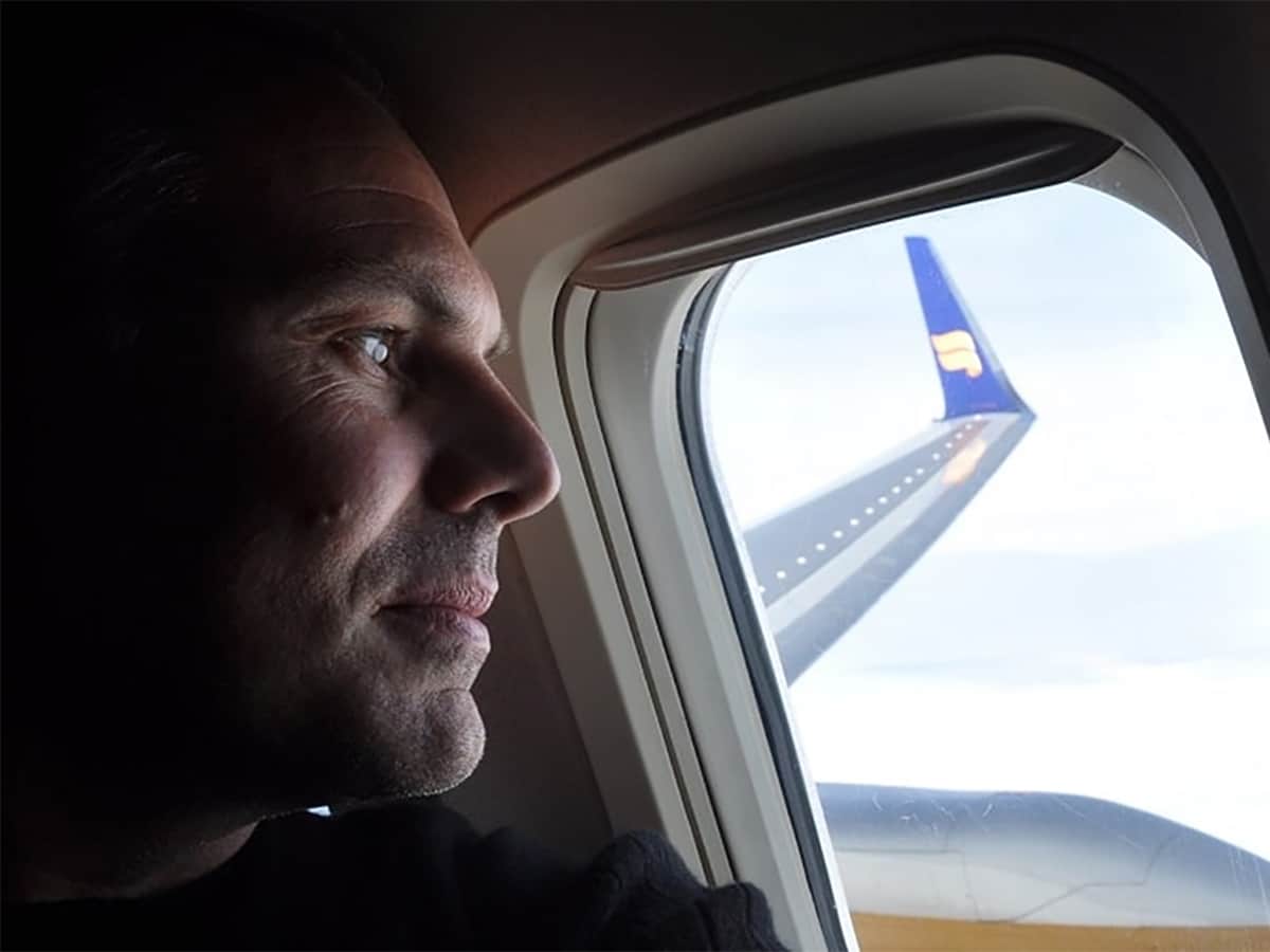 Advice for coping with a fear of flying after D.C. plane crash