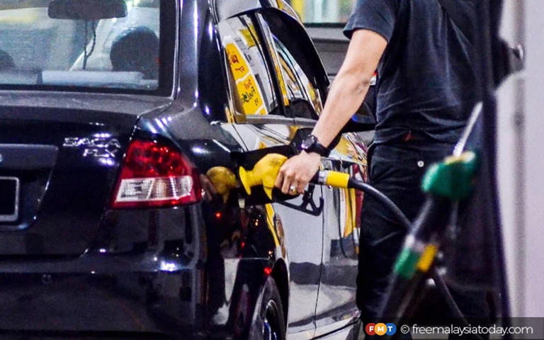 Non-subsidised RON95 fixed at RM2.60 a litre for October