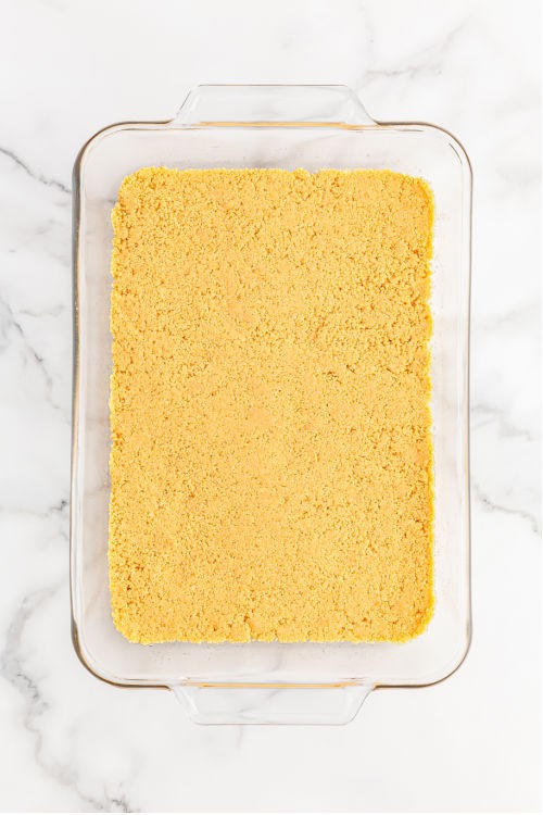 No-Bake Strawberry Delight Dessert