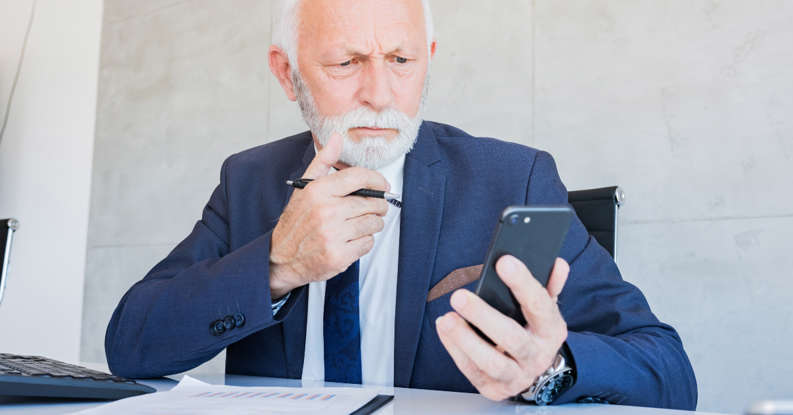 15 Emails You Should Never, Ever, Send Your Boss 15 Emails You Should Never, Ever, Send Your Boss
