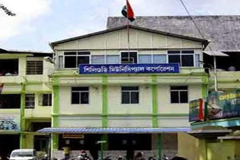SMC mandates Bengali signboards from Poila Boishakh