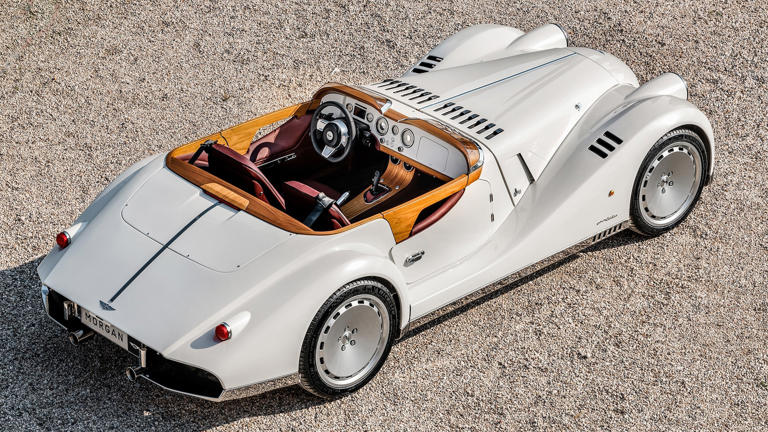 2024 Morgan Midsummer First Look: A Roadster Remix With an Italian Twist