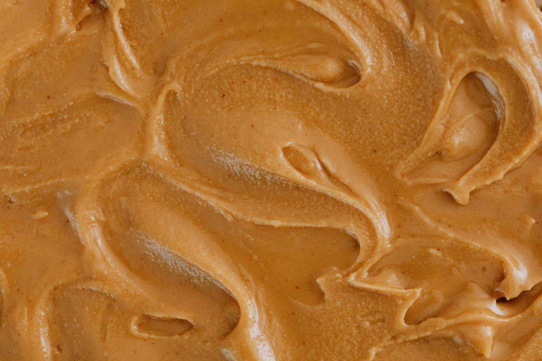 Sunflower Butter vs. Peanut Butter: Which One Is Better!