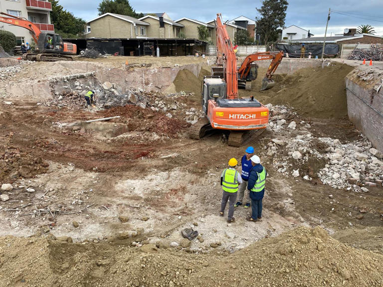 Public Works Minister reveals key findings in George building collapse