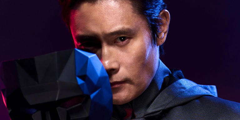 Why The Front Man Really Infiltrates The Games As Player 001 & What His ... Why The Front Man Really Infiltrates The Games As Player 001 & What His ...