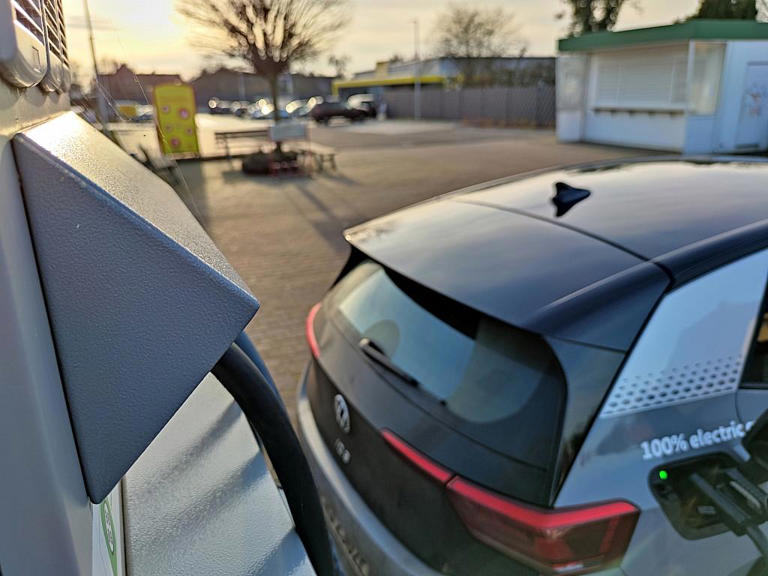 55.000 Anträge für neue E-Auto-Förderung nach einem Monat