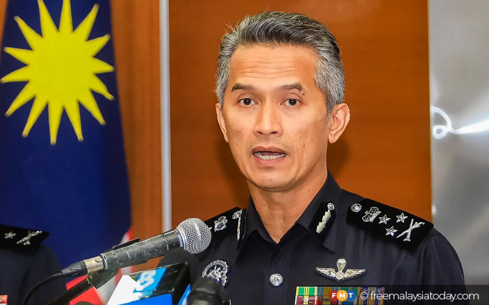 Cops say Teoh Beng Hock’s family not cooperating with probe