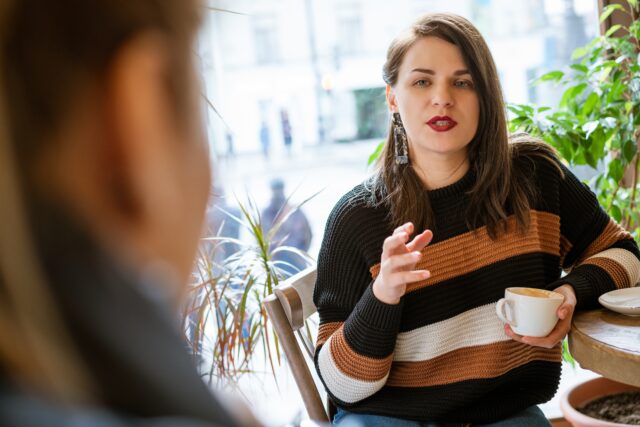 14 Signs You’re Secretly the Difficult One in Your Friend Group