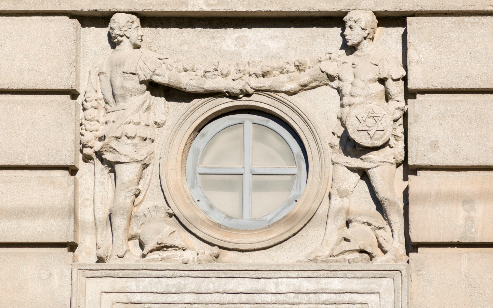 Decoding the symbolism of Freemasonry