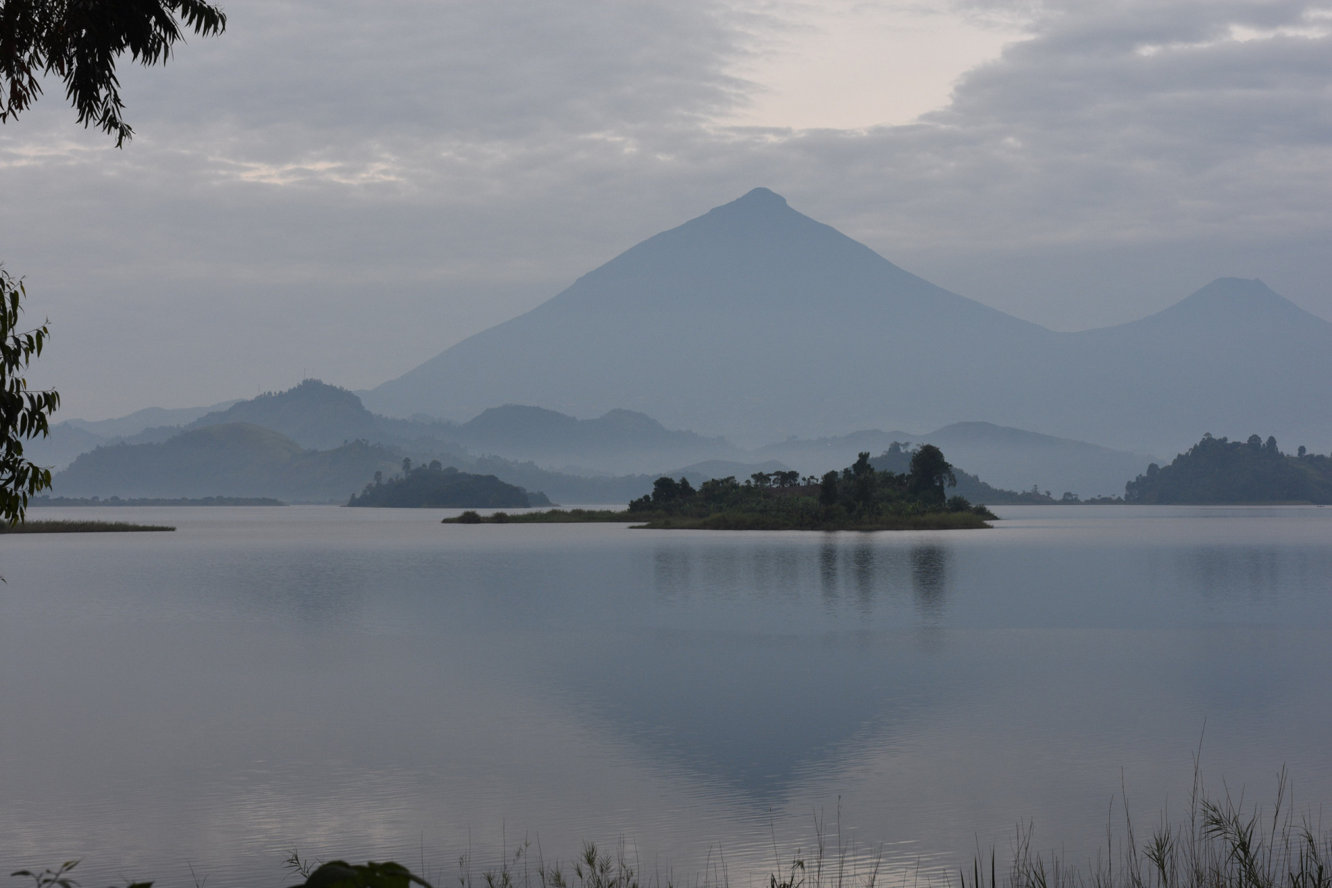 Mountains that cross international borders