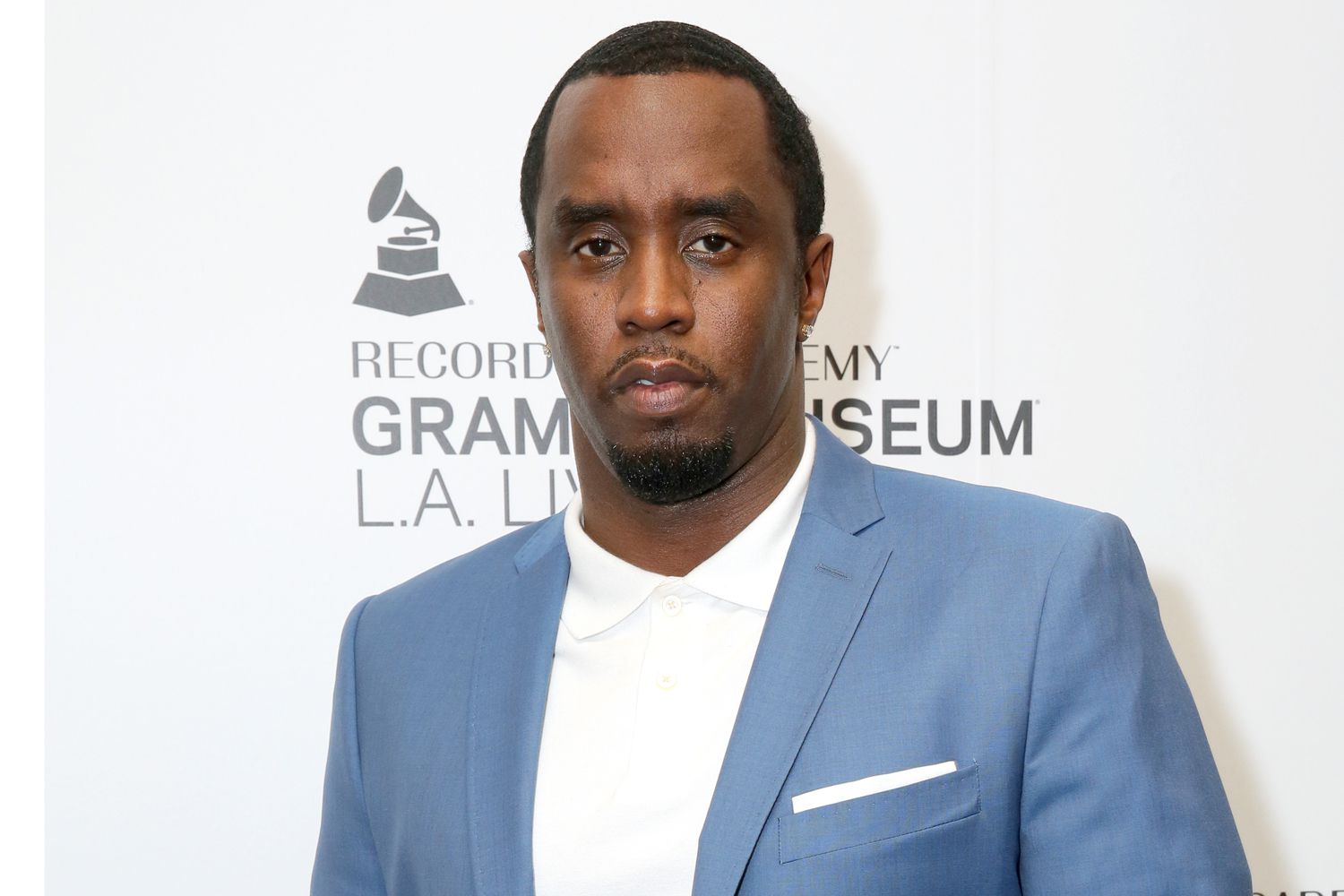 Seen Those 'Prison Photos' of Diddy Online? They’re 'Doctored' AI Fakes ...