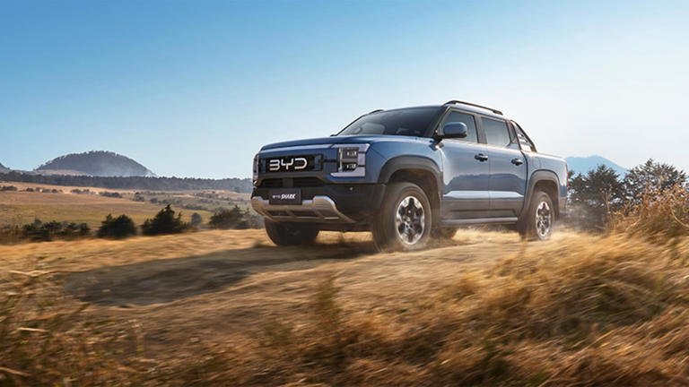 2024 BYD Shark First Look: The Plug-In Hybrid Pickup Truck Every ...