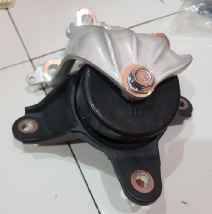 Inilah 3 Penyebab Engine Mounting Mobil Bisa Rusak, Hindari Point No.1