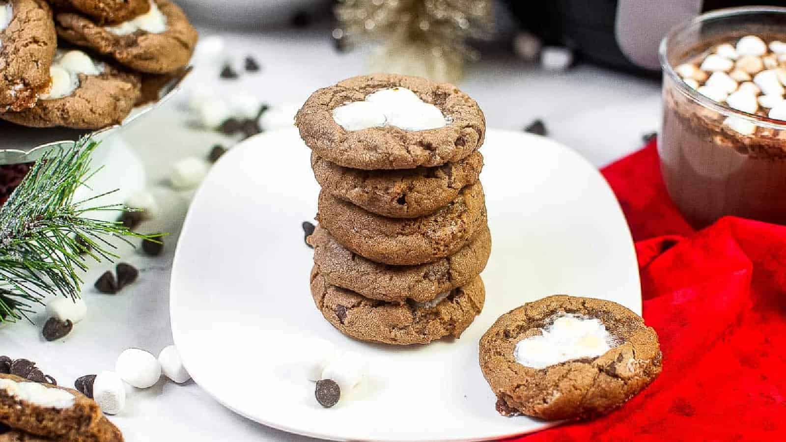 Sweeten Up the Holidays With These 17 Irresistible Desserts