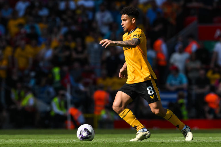Wolves not under financial pressure to sell Manchester United-linked star Wolves not under financial pressure to sell Manchester United-linked star