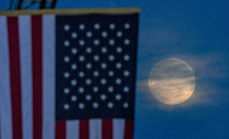 When's the next full moon? Dates for every one in 2025 and what time ...