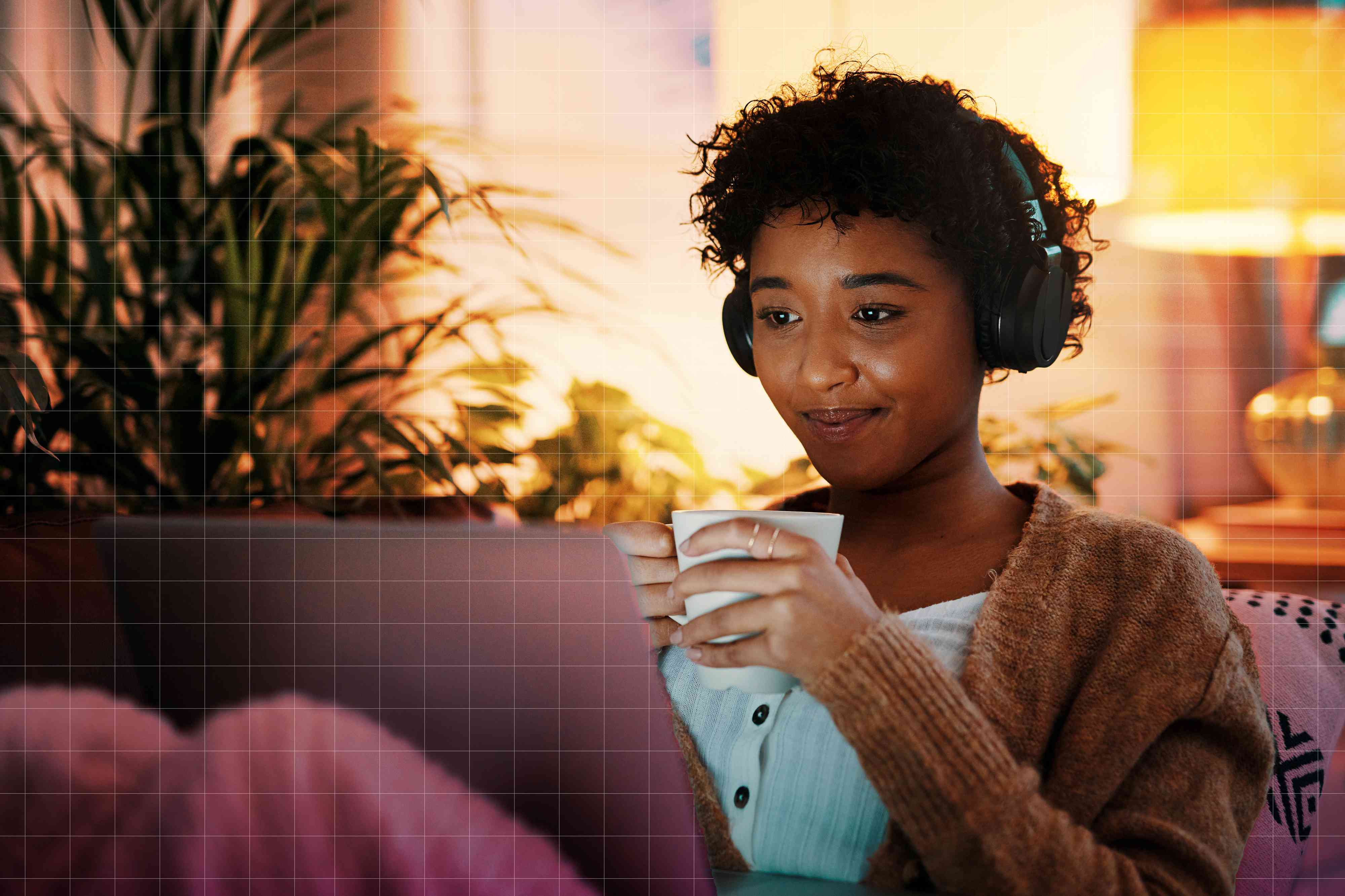 The Best Late-Night Drink to Help You Poop in the Morning, According to ...