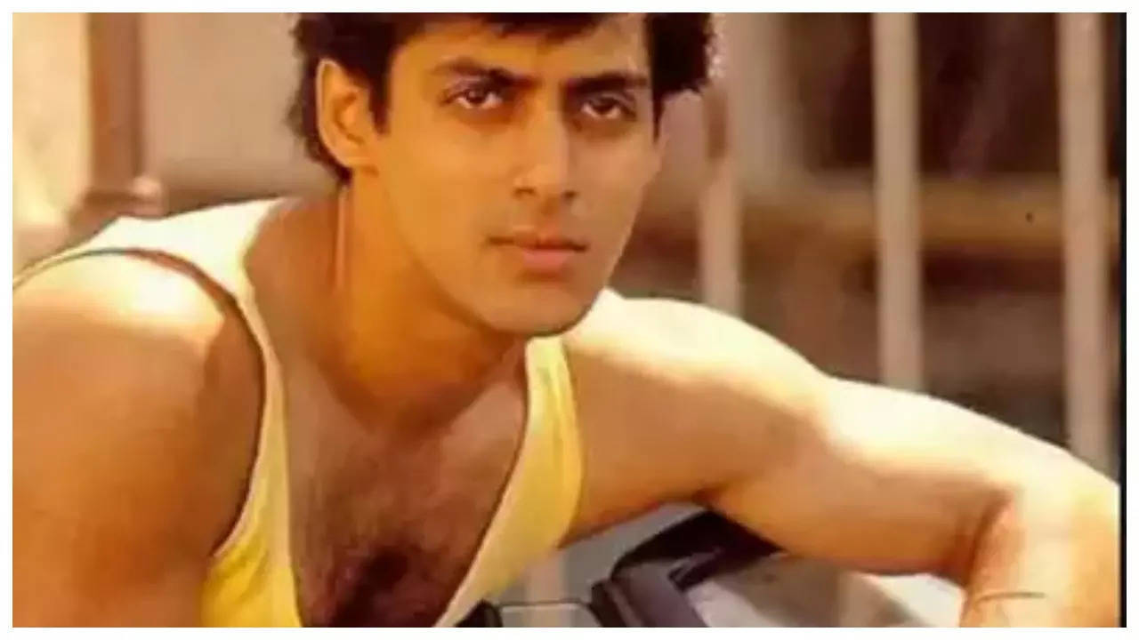 Salman Khan recalls getting emotional during the filming of 'Kabootar ... Salman Khan recalls getting emotional during the filming of 'Kabootar ...