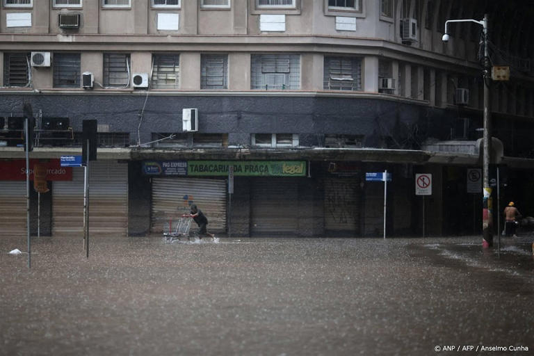 Opnieuw zware regenval en overstromingen in zuiden van Brazilië Opnieuw zware regenval en overstromingen in zuiden van Brazilië