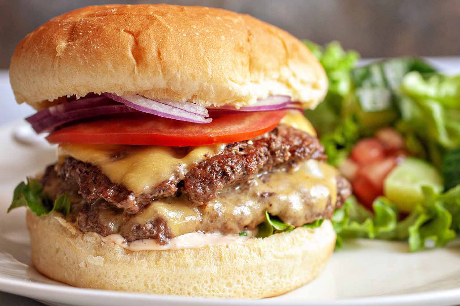 The Best Ground Beef for Burgers, According to a Butcher