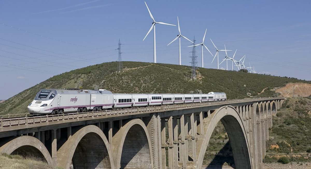 Adiós Intercity: Renfe sustituye el servicio por un Alvia a Extremadura ... Adiós Intercity: Renfe sustituye el servicio por un Alvia a Extremadura ...