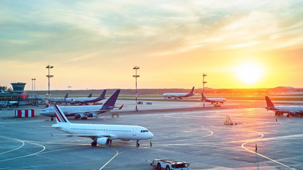 10 Rude Flight Habits That Annoy Fellow Passengers