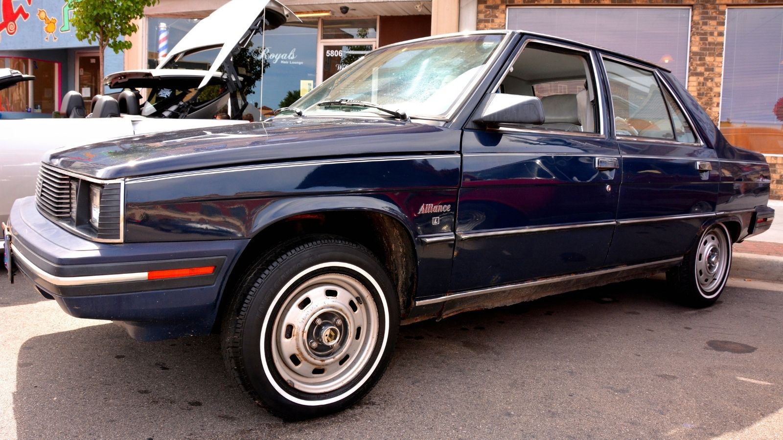 Inside the Struggle of French Automakers in Canada and the U.S.