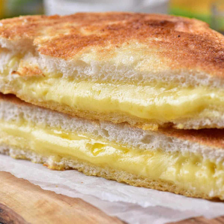 Air Fryer Grilled Cheese