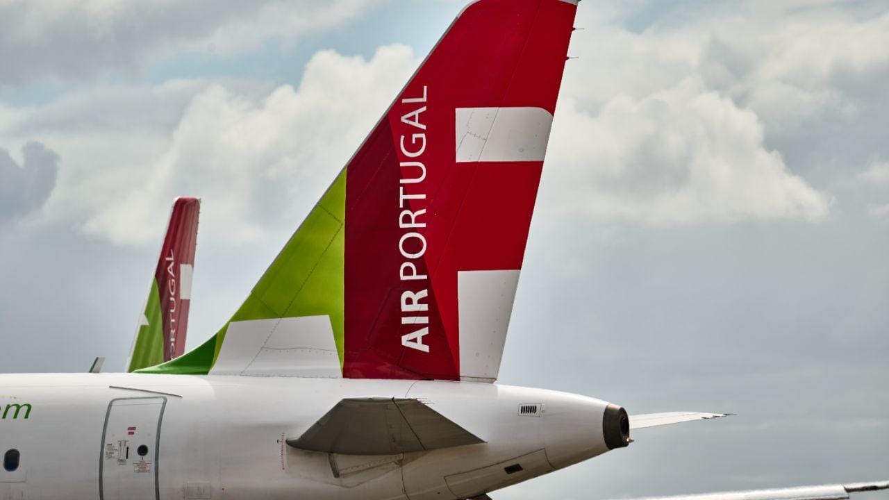 Emergência médica em avião da TAP obriga a cancelar aterragens e ...