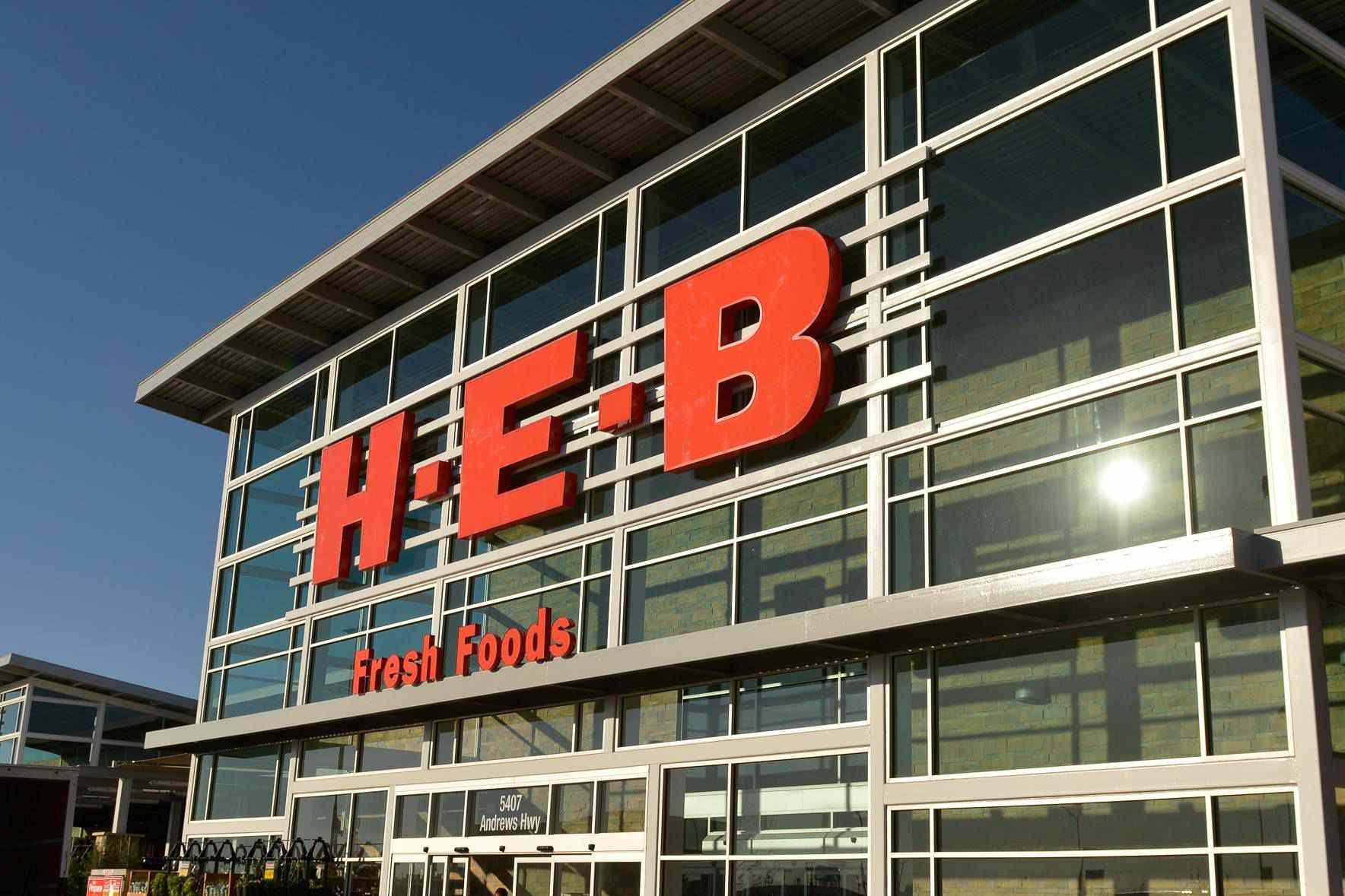 The 18 items you should always buy at H-E-B, according to Texans
