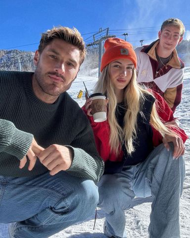 Chris Appleton's 2 Kids: All About Billy and Kitty-Blu