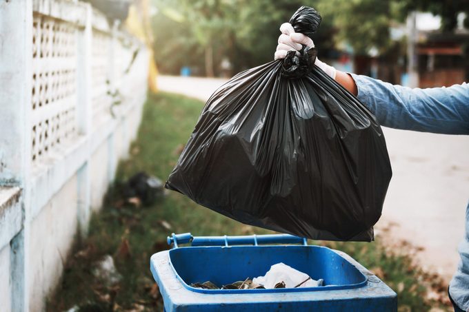 13 Things You Should Never Throw in the Garbage